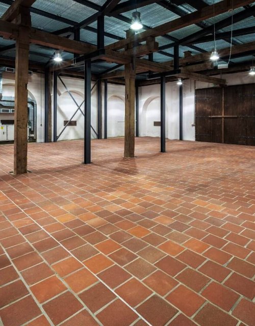 Traditional Production - Bricks, Pavers | Brickworks CIHELNA KADAN, Czechia
